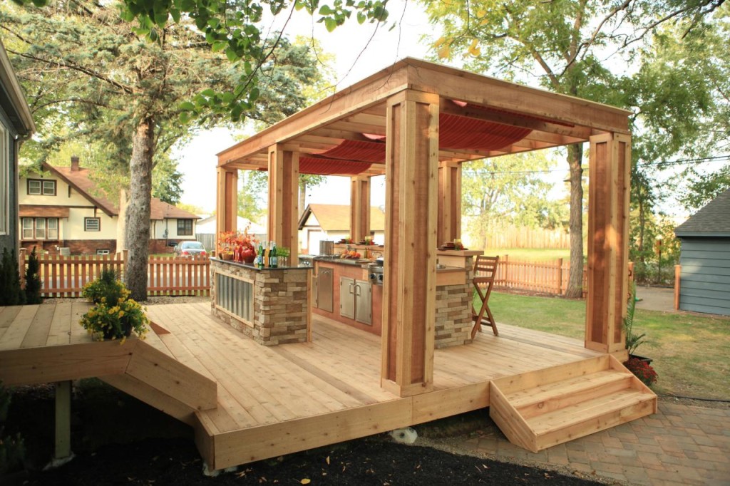 DIY Deck Ideas - Sunlit Spaces