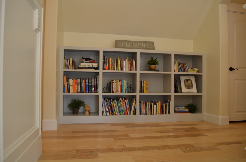 Superb Ways to Decorate Your Hallway Space - Sunlit Spaces